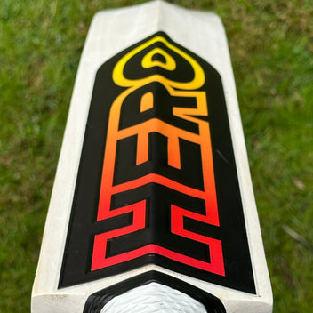 Understanding the Different Grades of English Willow – Hero